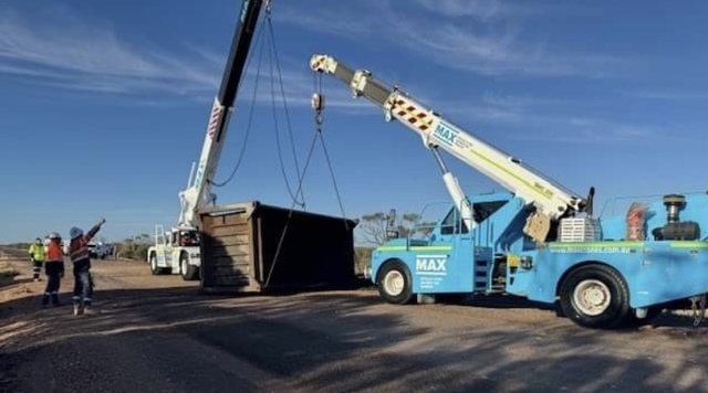 Stuart Highway being cleared following incident | The Transcontinental