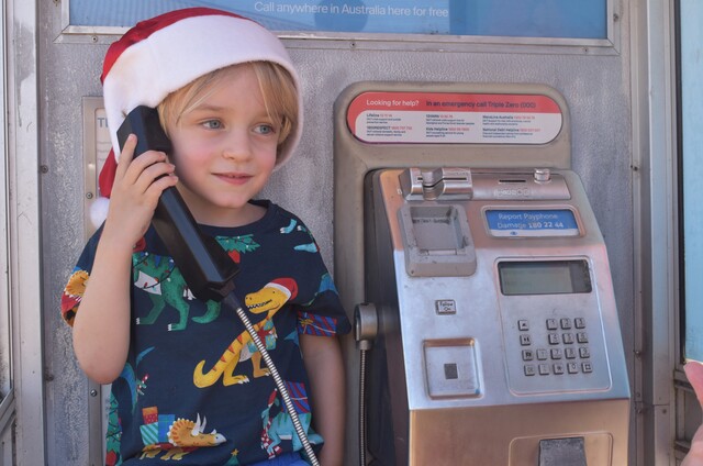 Calls to the North Pole | The Transcontinental