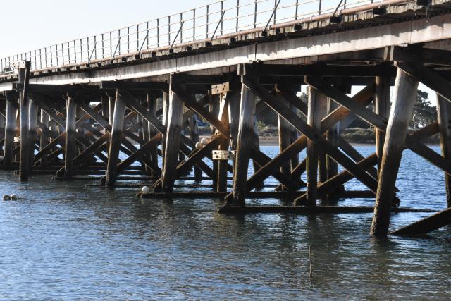 Great Western Bridge no heritage listing and demolition debate ignites ...