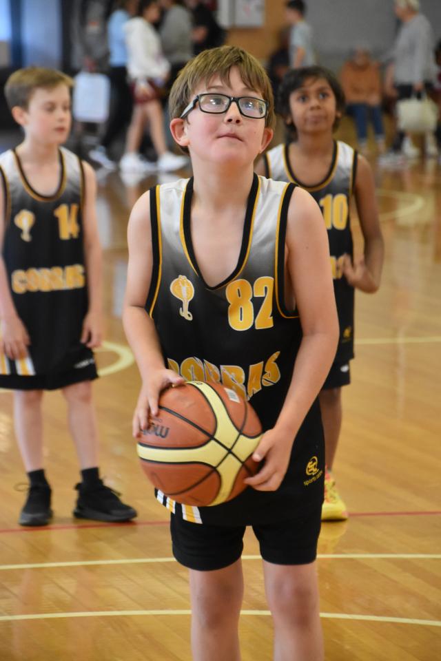 Hitting the basketball boards in Port Augusta | The Transcontinental